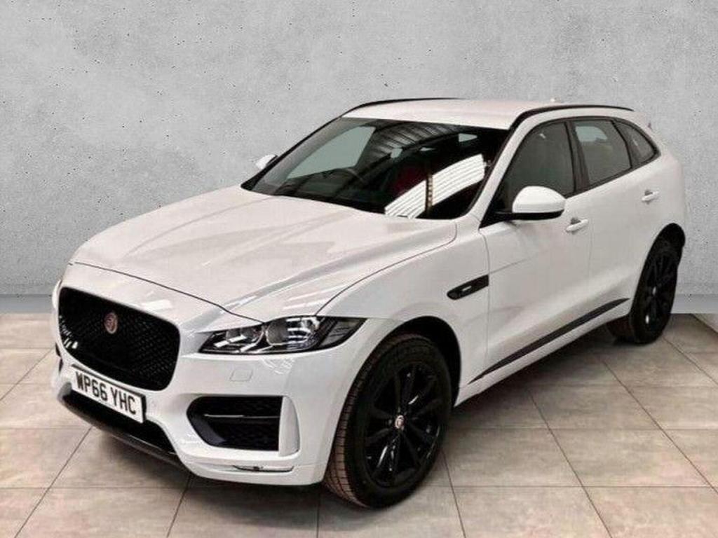 Used JAGUAR F-PACE 2016 White for sale - £12490 in Halifax, West ...