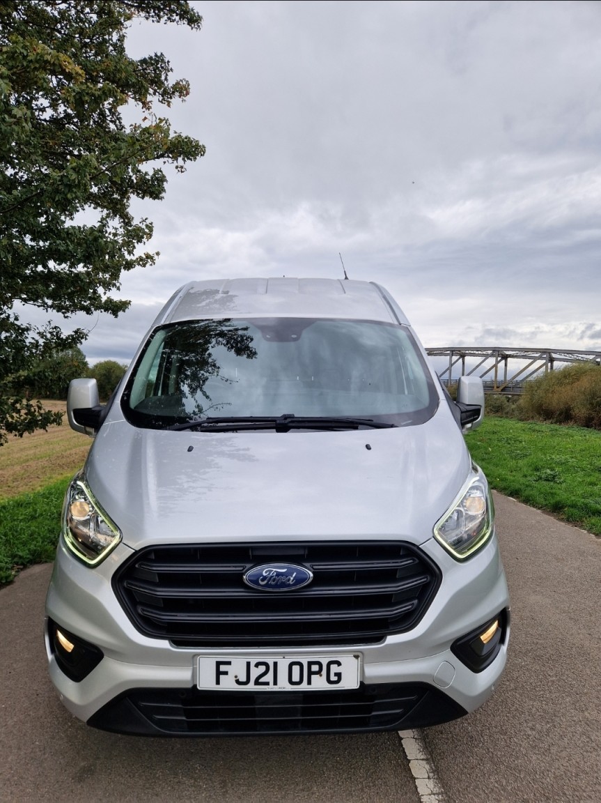 SOLD - Used FORD TRANSIT CUSTOM 2021 Silver in East Cowick, Yorkshire ...