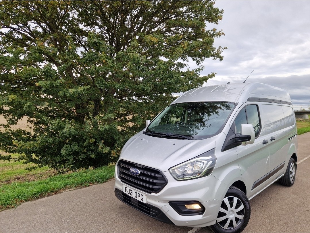 SOLD - Used FORD TRANSIT CUSTOM 2021 Silver in East Cowick, Yorkshire ...