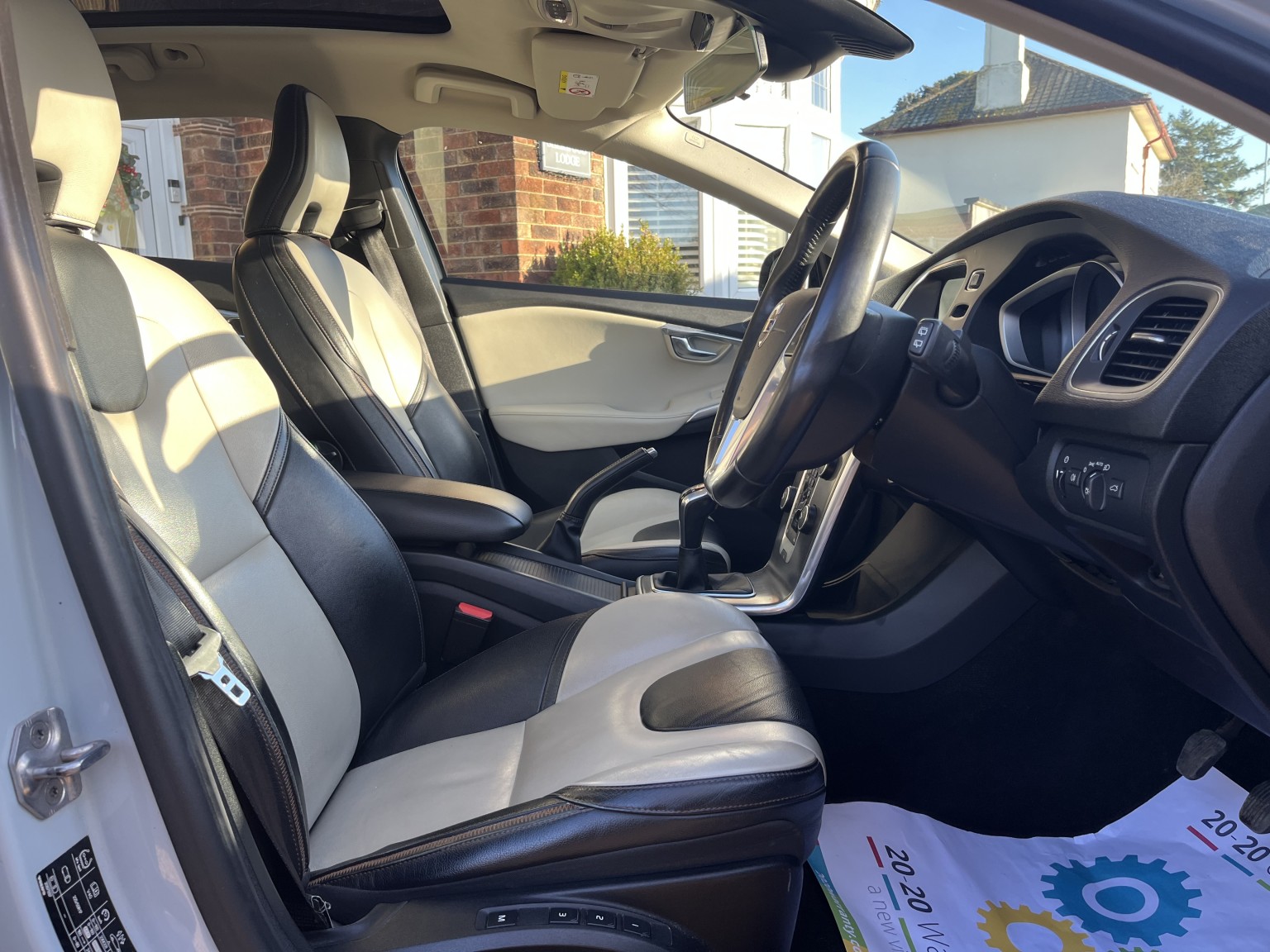 Used VOLVO V40 CROSS COUNTRY in Snettisham, Norfolk | Mercury Motors