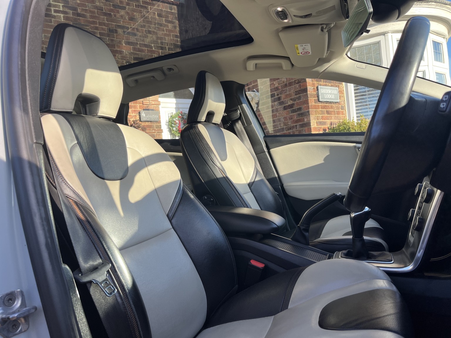 Used VOLVO V40 CROSS COUNTRY in Snettisham, Norfolk | Mercury Motors